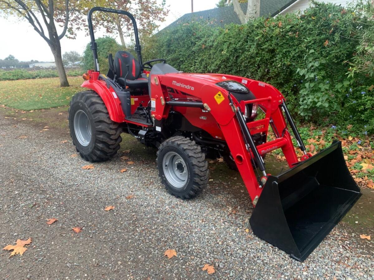Mahindra 1640 HST