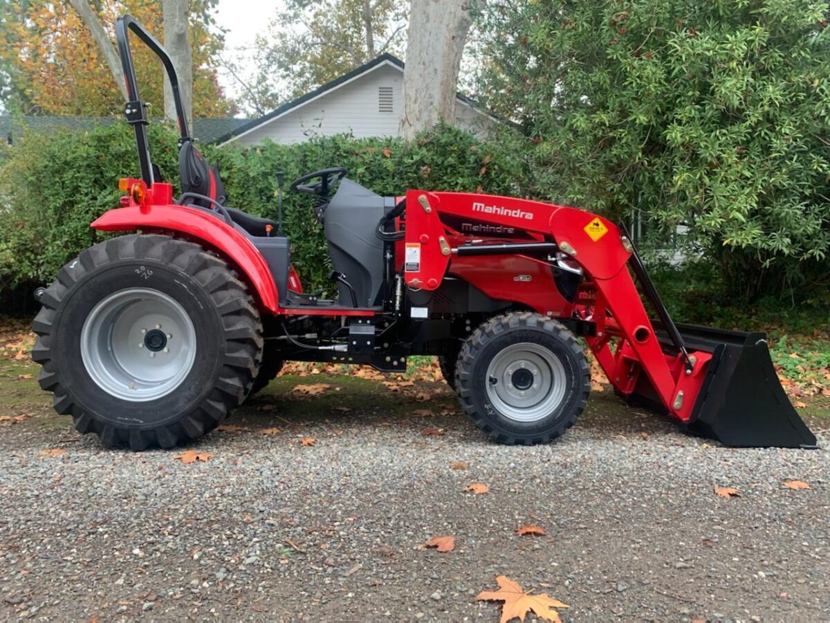 Mahindra 1640 HST